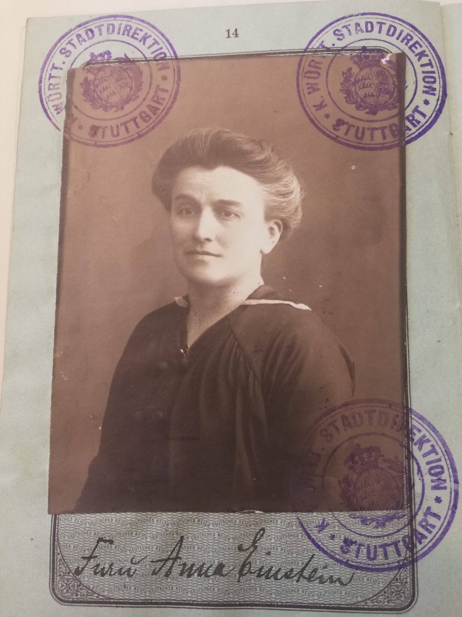 Anna Einstein, Bardiliweg 12